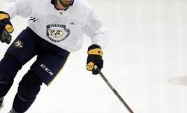 Nashville Predators hold a laughable banner raising ceremony