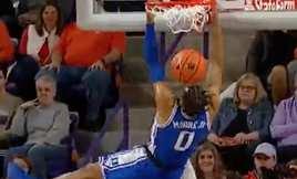 Notre Dame Football - Slap the Sign