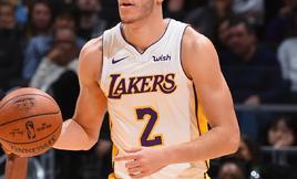 Shaquille O'Neal makes his own 'Broken Rim Tree'