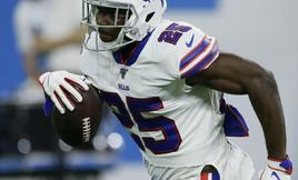 Chiefs sign former Bills running back LeSean McCoy